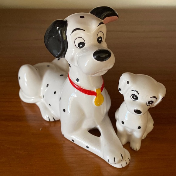 Disney | Accents | Vtg 9s Disney 01 Dalmatians Figurines | Poshmark